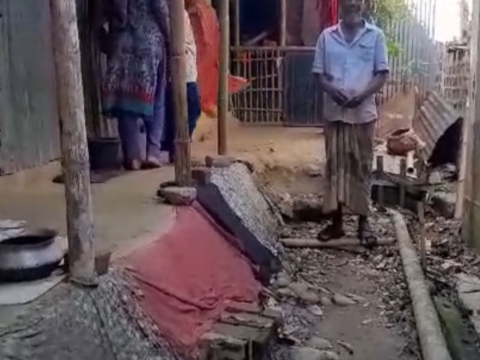 Help Habib Rahman build a home for Babul Miah and family | LaunchGood | LaunchGood